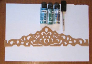 Sparkly Felt Crown Tutorial - Happy Family Art